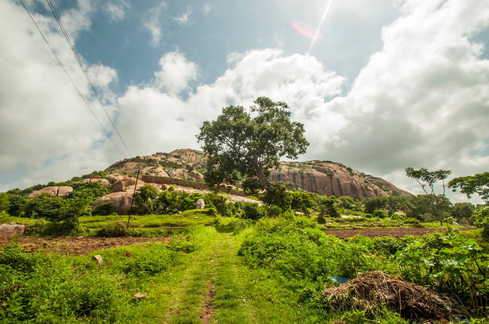 A sunny day drive to HutriDurga