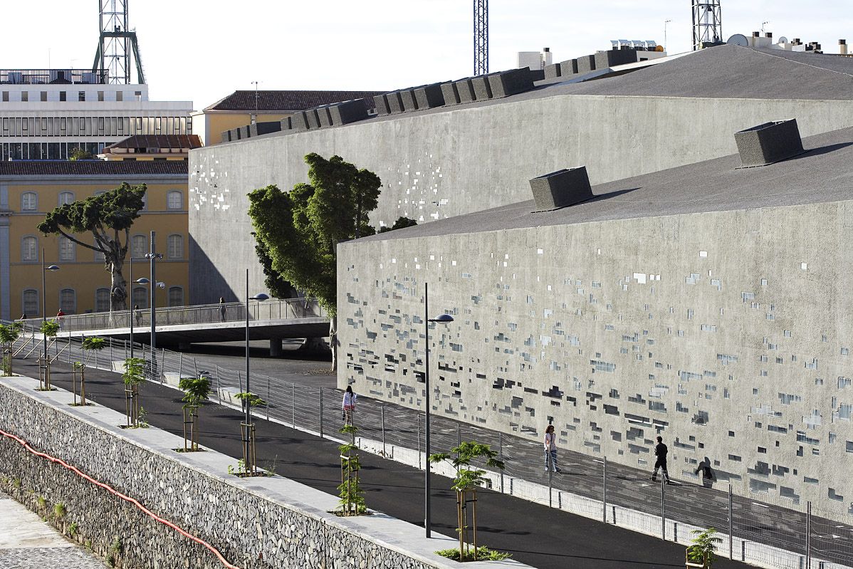 Herzog & de Meuron – a f a s i a