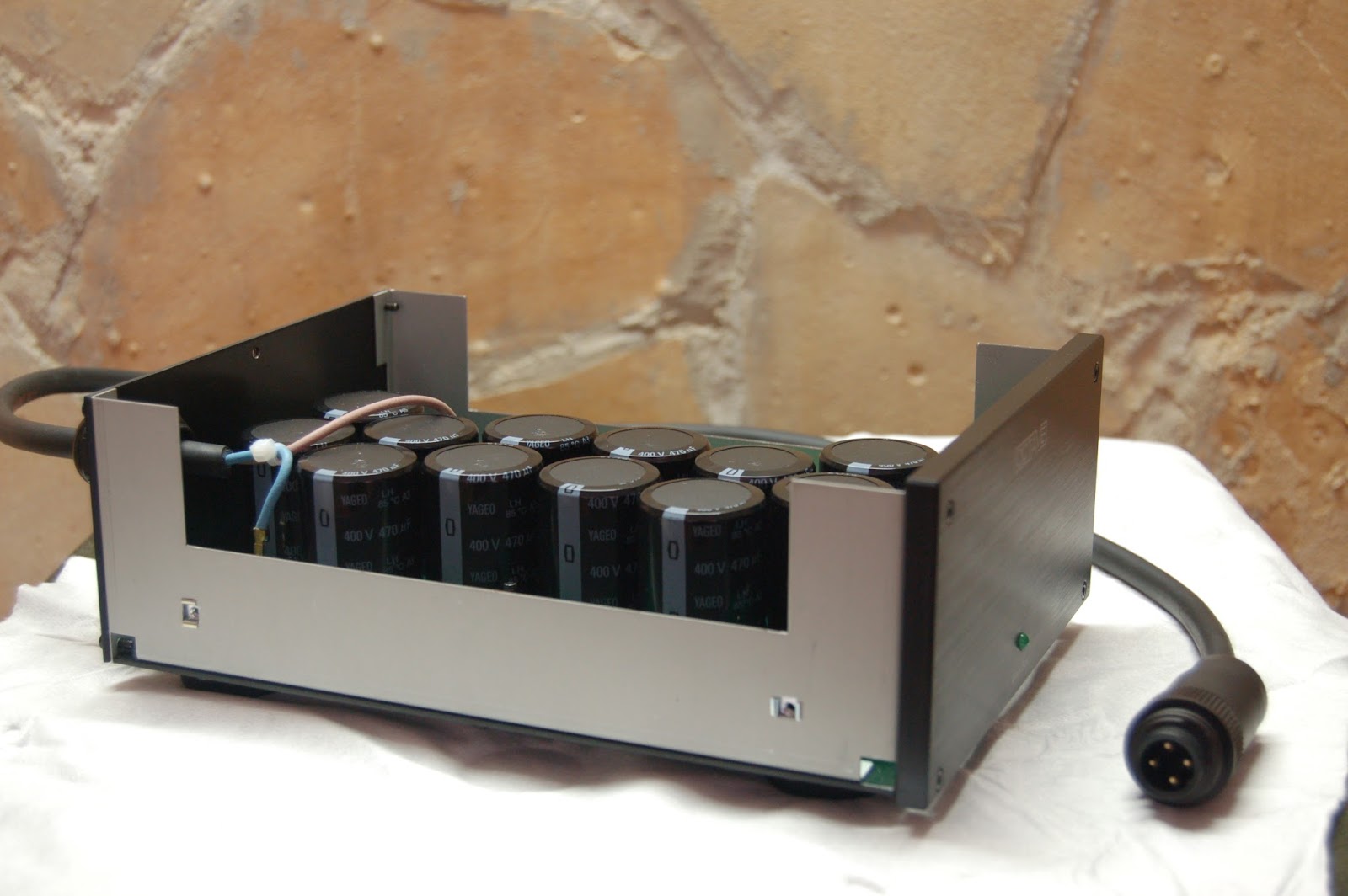 Blog de Audio Pasión Hi-End: OCTAVE BLACK BOX Y SUPER BLACK BOX ...