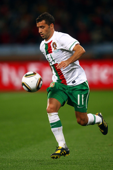 Football Players: Simao Sabrosa