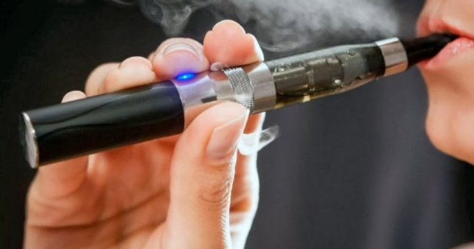 Mengenal Rokok Elektrik atau Vaping