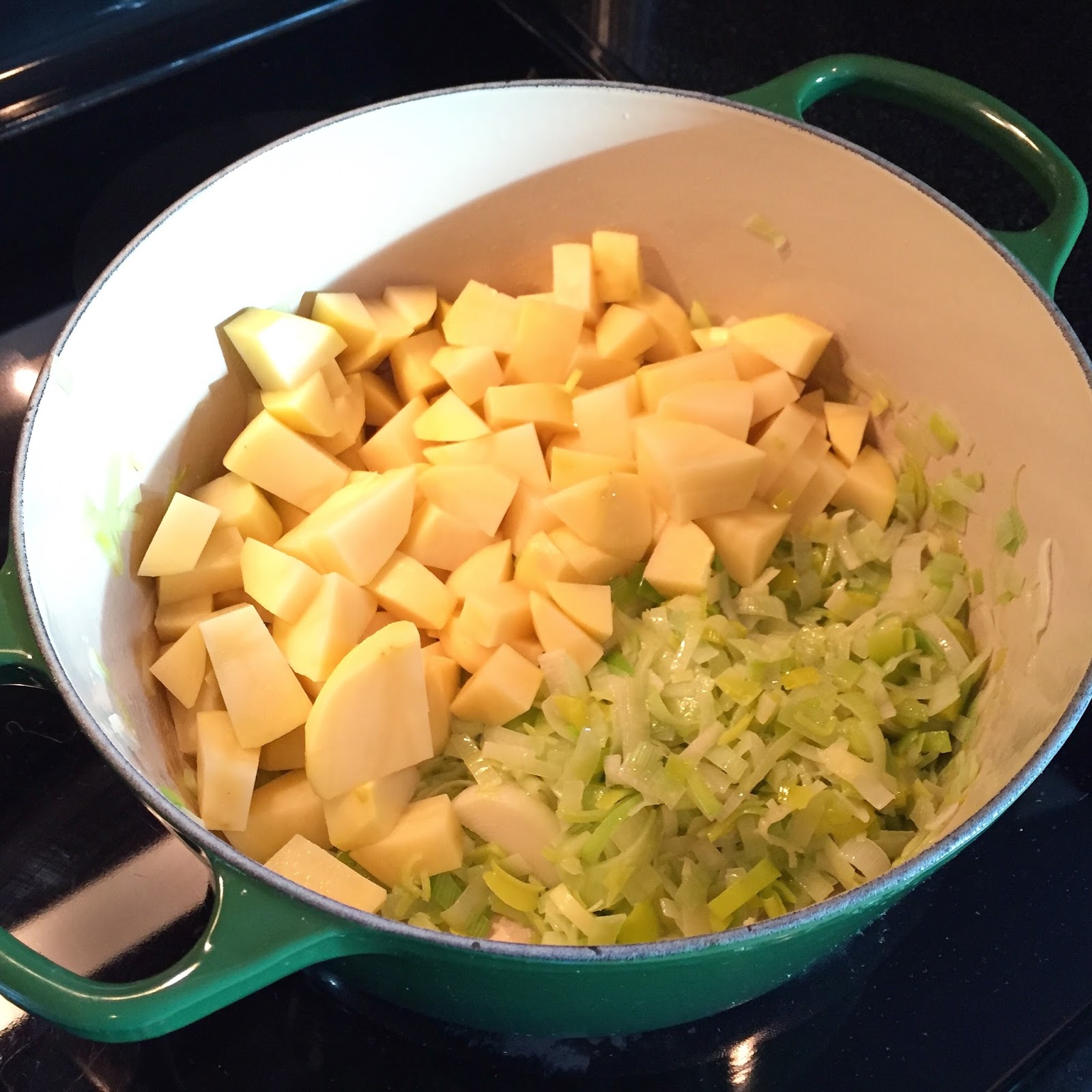TheMDChef: Potage Parmentier - Potato Leek Soup