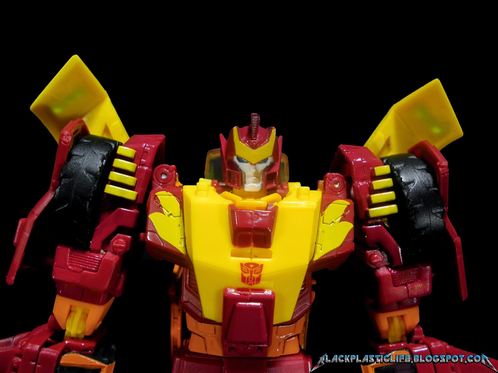 Black - Plastic - Life: Transformers Cloud TFC-A03 Hot Rodimus ...
