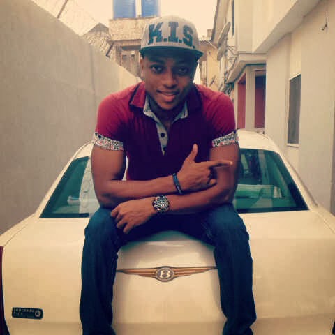 Fast rising sensation EMIE drops new single 'HOLIDAY" - TEN12 VISUALS