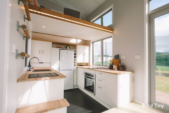 TINY HOUSE TOWN: The Millennial Tiny House