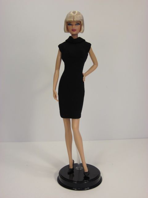 Barbie Basic vs. Integrity Toys Basic Edition (I.T.B.E.) Comparison ...