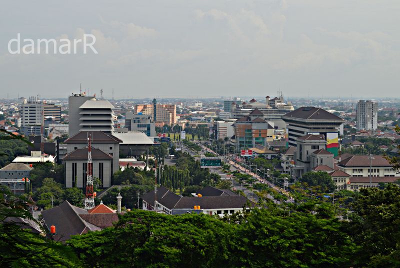 Pemandangan Skyline Kota Semarang ~ Pamboedi File's