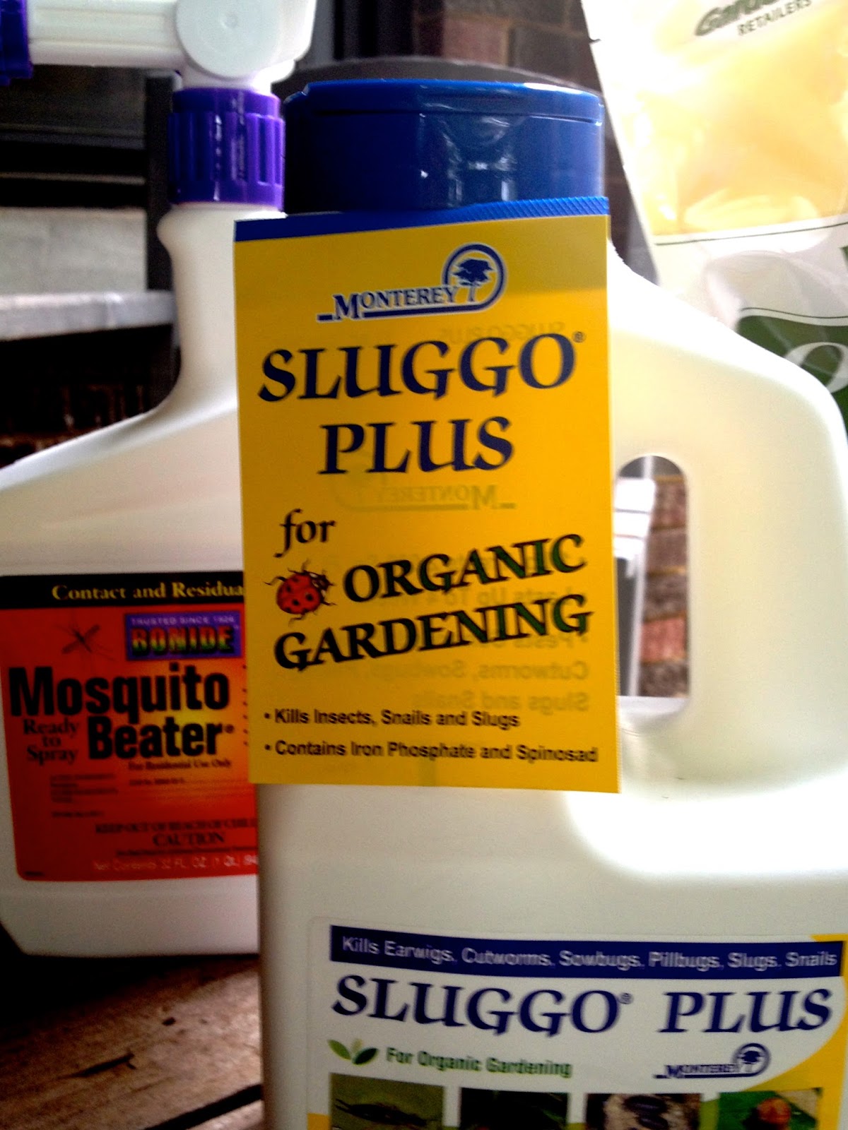 P O T A G E R: Sluggo Plus and Mosquito Beater