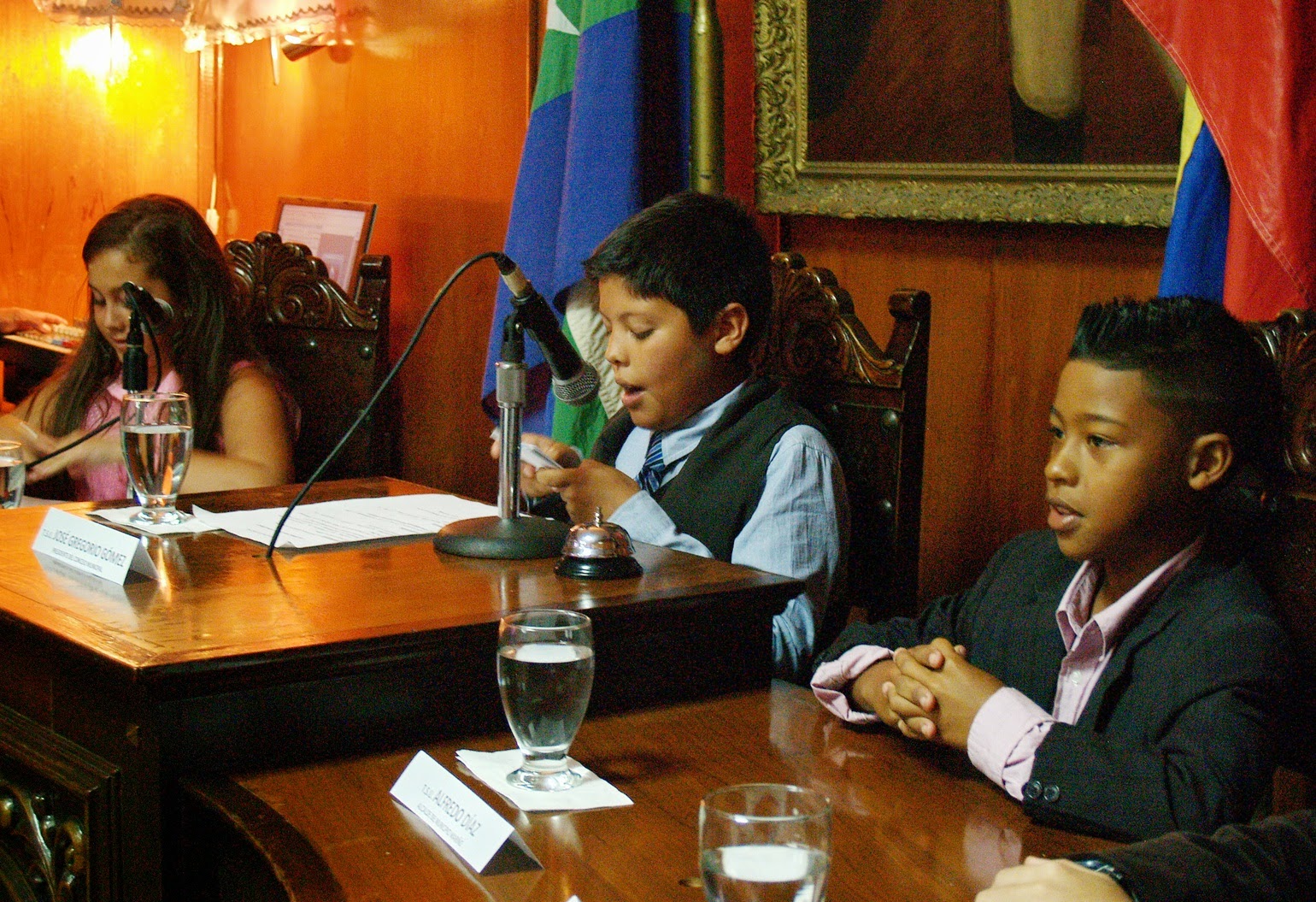 Concejo Municipal de Mariño: Niños alertan sobre situación del Puerto ...