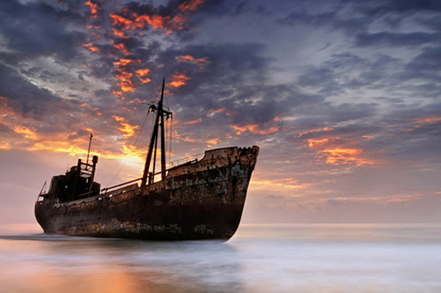 H I A T Hey I Abandoned That Shipwrecks Of The World h-i-a-t-hey-i-abandoned-that-shipwrecks-of-the-world