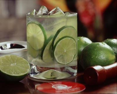 KLASS DRINKS: CAIPIVODKA DE LIMÃO