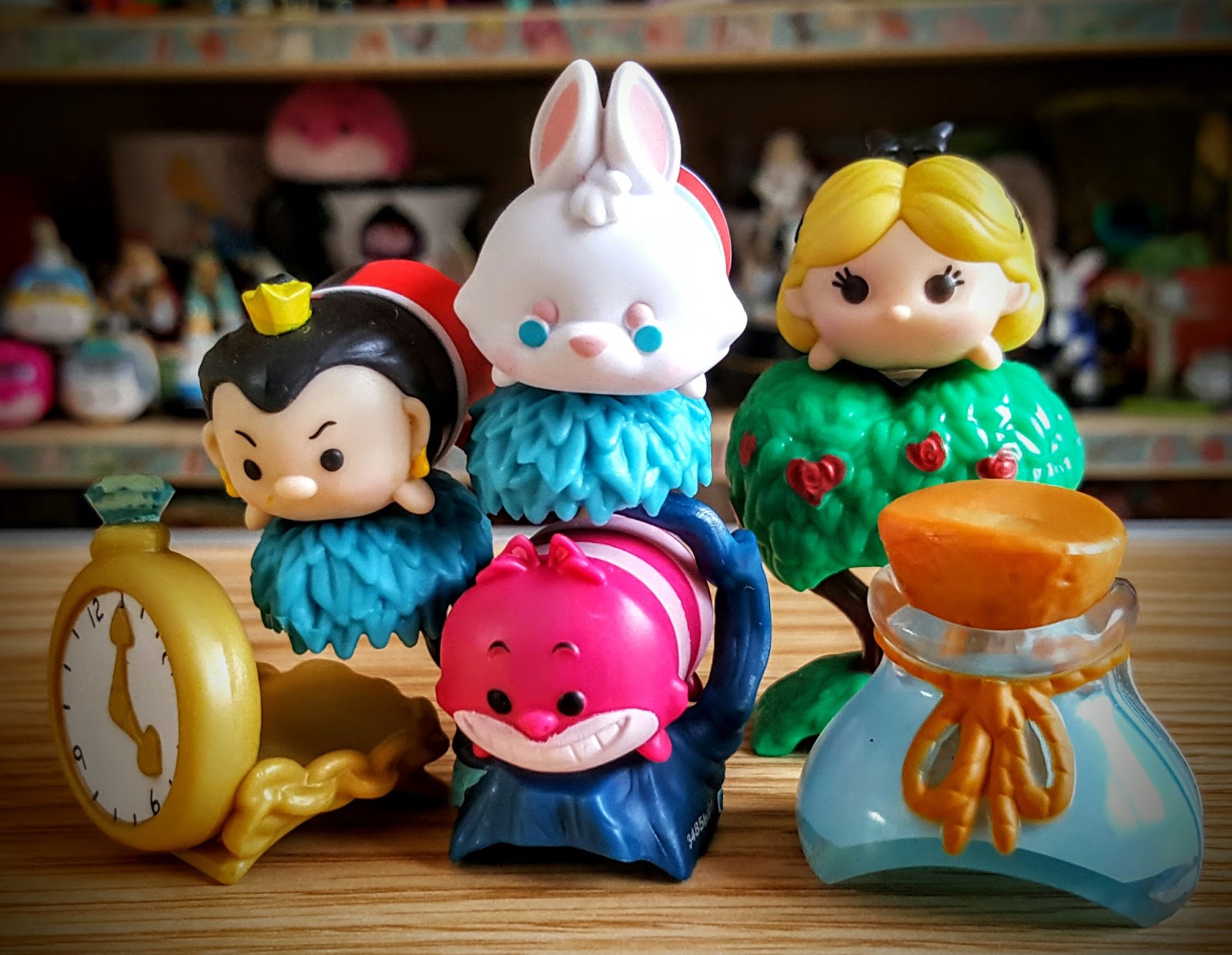 Fans de Alice in Wonderland: TSUM TSUM Mystery Stack Pack