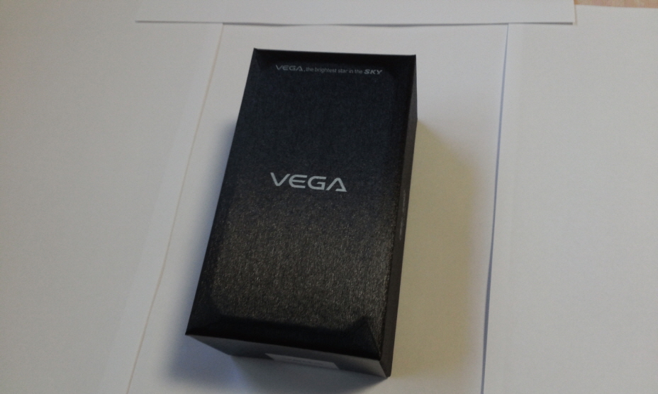 Sinking Fastball: Pantech Vega Iron Android smartphone unboxing hands ...