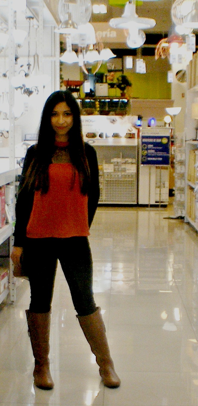 OUTFIT DEL DÍA: Look con blusa color zapote