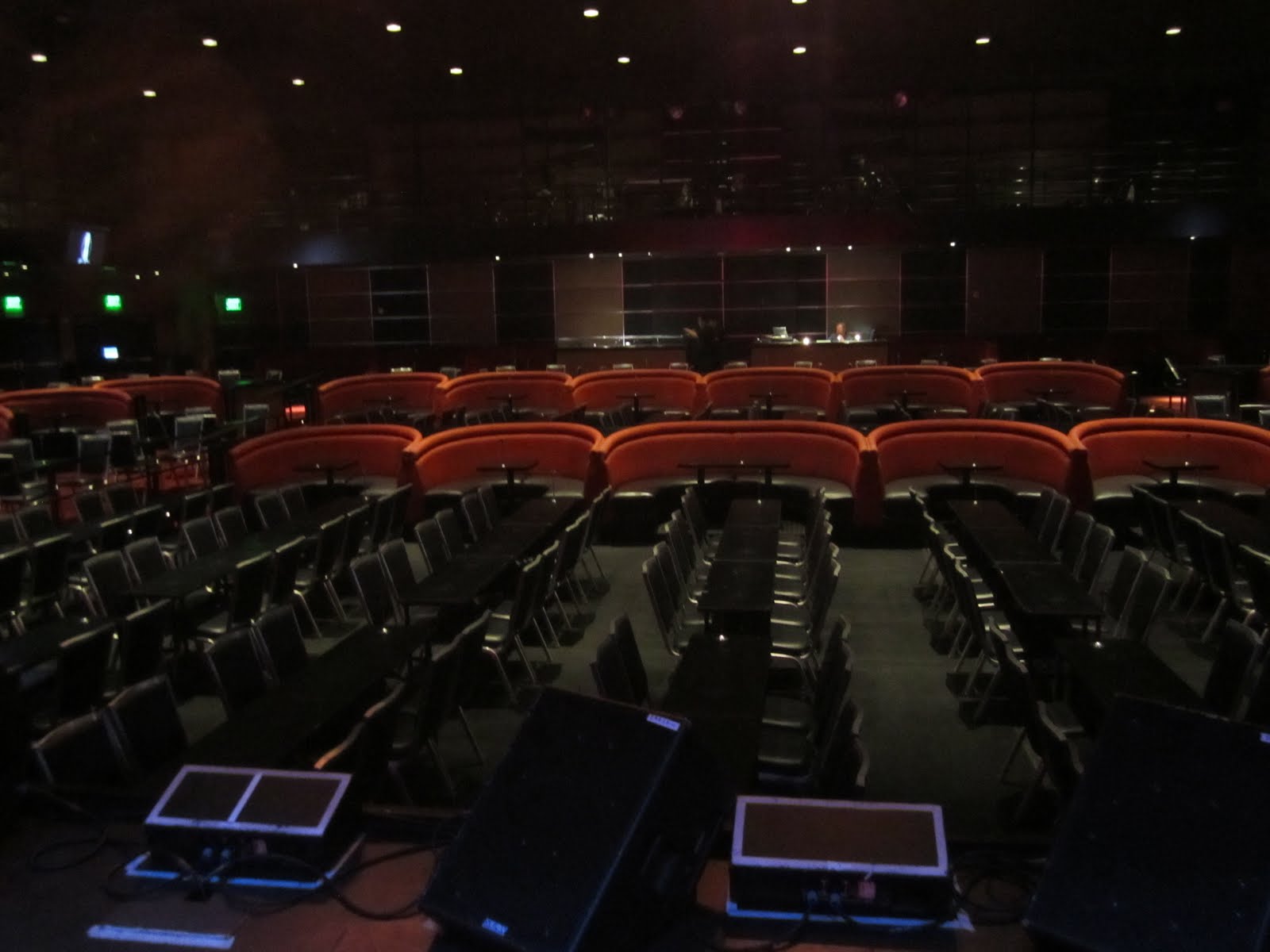 South Point Showroom Seating Chart