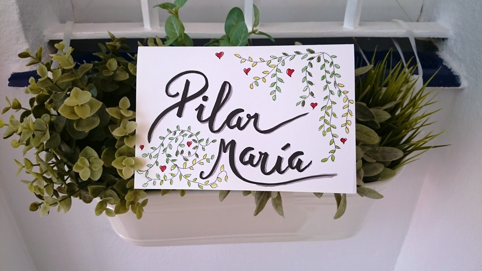 Maruri Lettering: HAND-LETTERING BÁSICO 4: ADORNO CON RAMA DE LAUREL