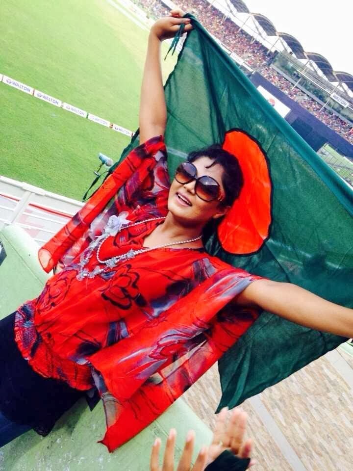 Modern Dhaka: Mousumi Hamid 143 Picture