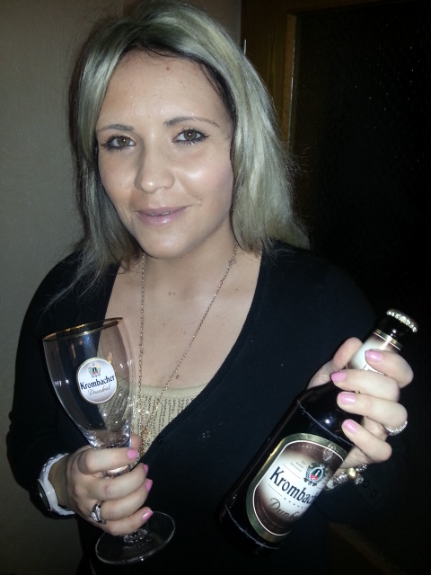 Kathy's Checkpoint: Gewonnen: Krombacher Dunkel & Gläser