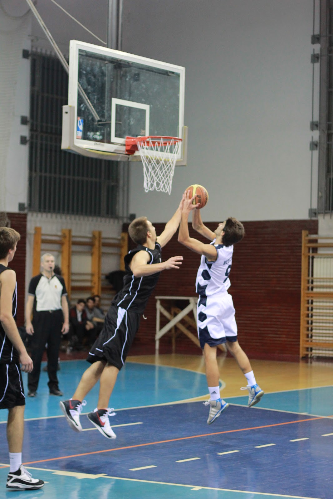 CAMPIONATUL UNIVERSITAR DE BASCHET: POZE