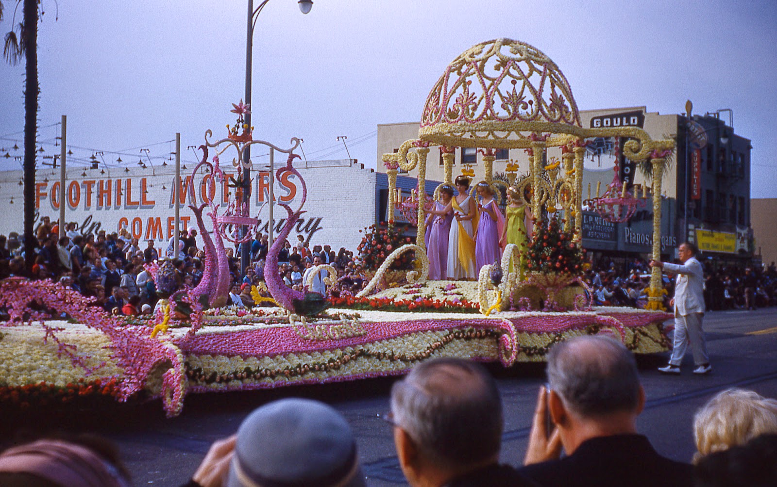 A Quirky Guy with a Camera: The Rose Parade: 1950~1963
