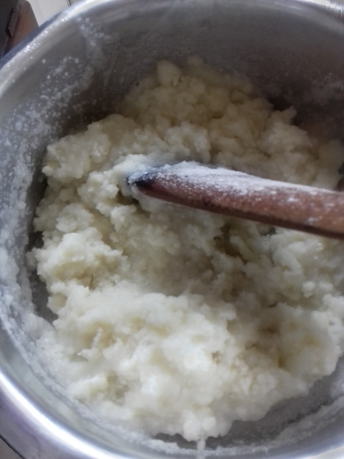 HOW TO COOK THE PERFECT UGALI / Nairobi Kitchen