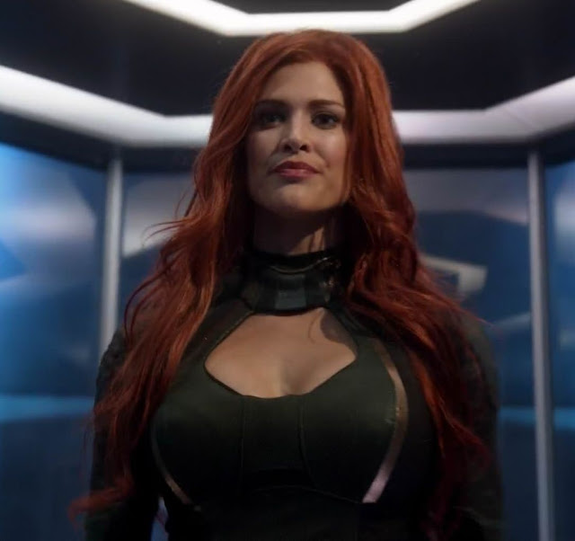 Comic Book Kingdom: Maxima - DC Comics