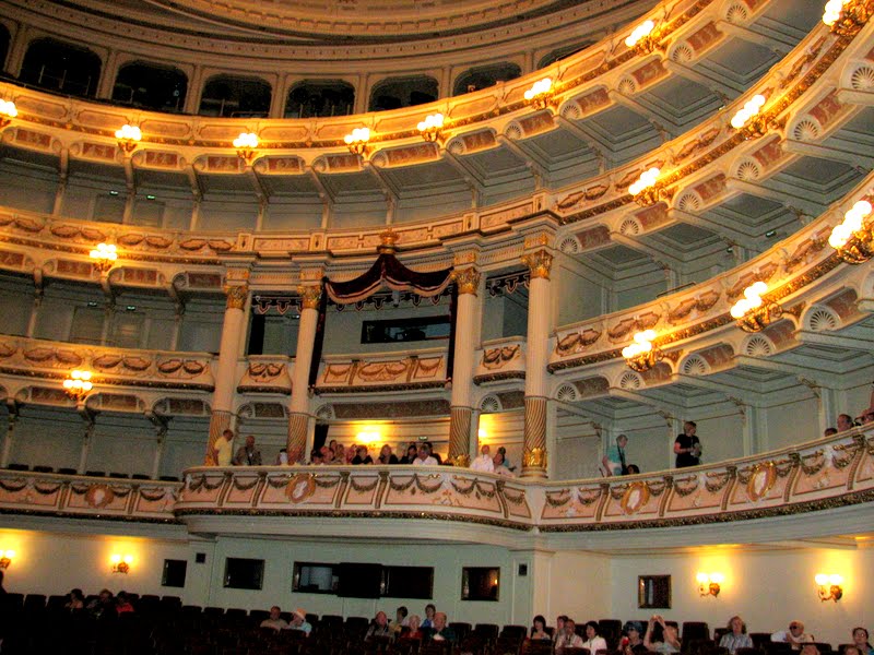 Avelina w podróży: Opera w Dreźnie - dzień otwarty.