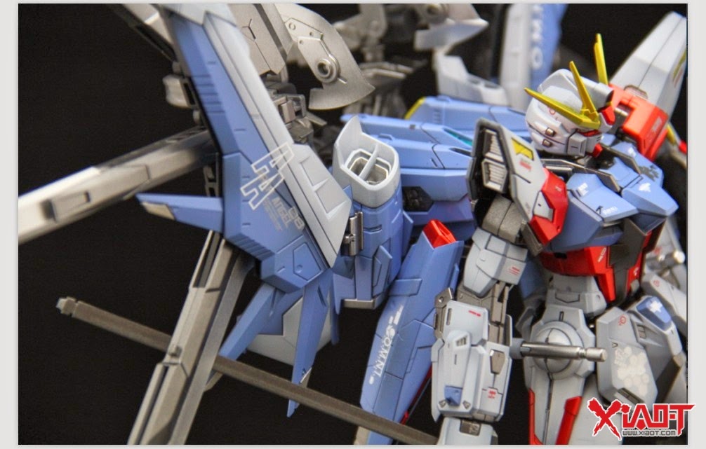 MG 1/100 Build Strike Gundam + Universe Booster + Homemade Backpack ...