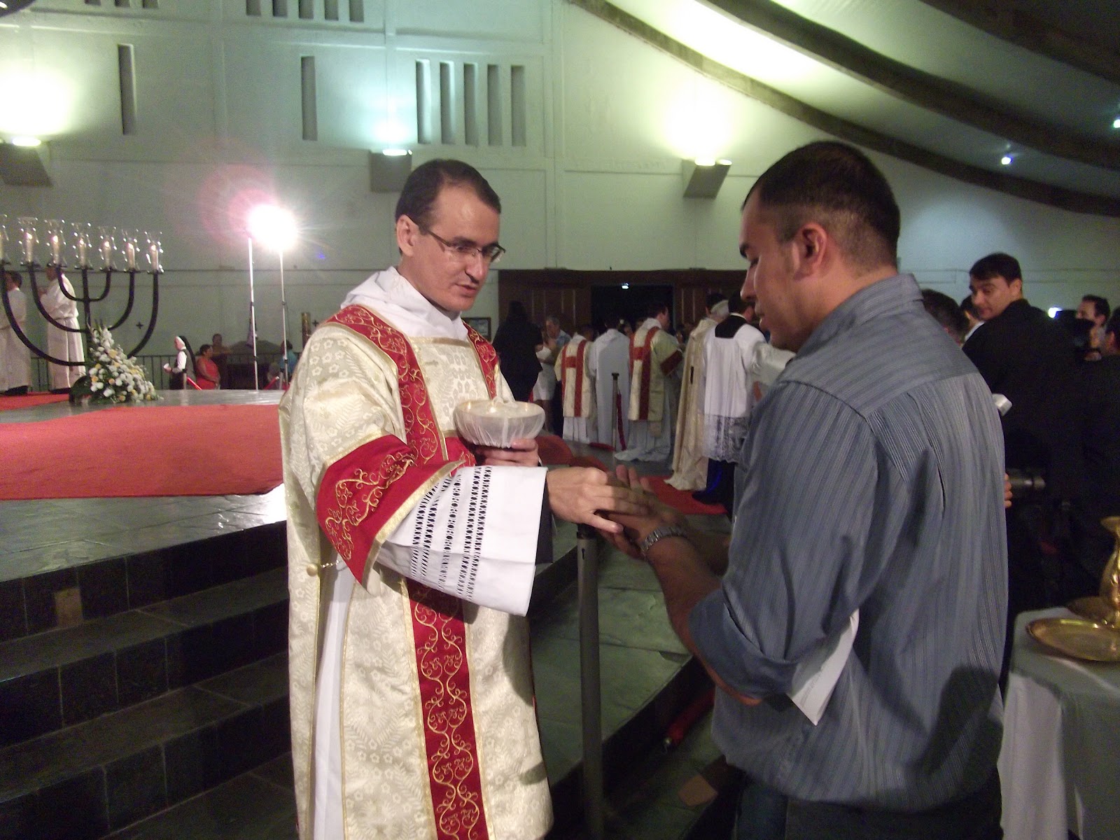 TARSO COSTA: Seminarista Inácio Lopes foi ordenado Diácono nesta última ...