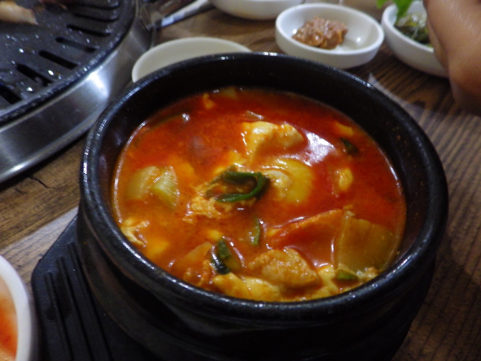 Toy like people make me boy like.: Dinner at Min Sok Saeng Deung Sim