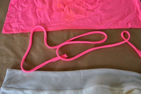 WobiSobi: Sweatshirt Re-style, Drawstring Skirt DIY.