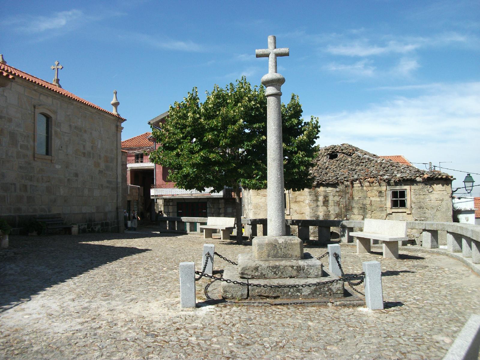 Portal AuToCaRaVaNiStA: FOLGOSINHO - GOUVEIA