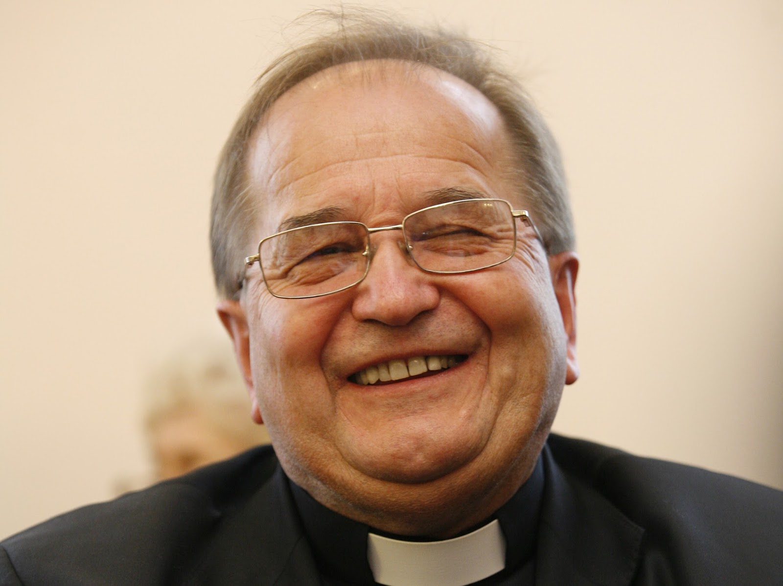 Pat Papertown 2: Tom's Tadeusz Rydzyk Portrait