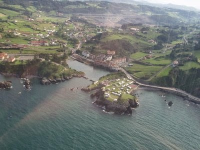 Asturias Central: Playas de Perlora, capricho pétreo del Cantábrico