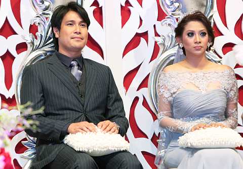 Info To Share: (Gambar) Majlis Resepsi Zed Zaidi Dan Nelly Natalia ...