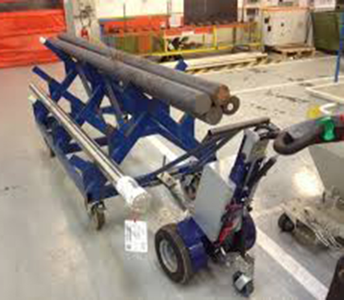 Electric tow tug Zallys M12 with electric hitch