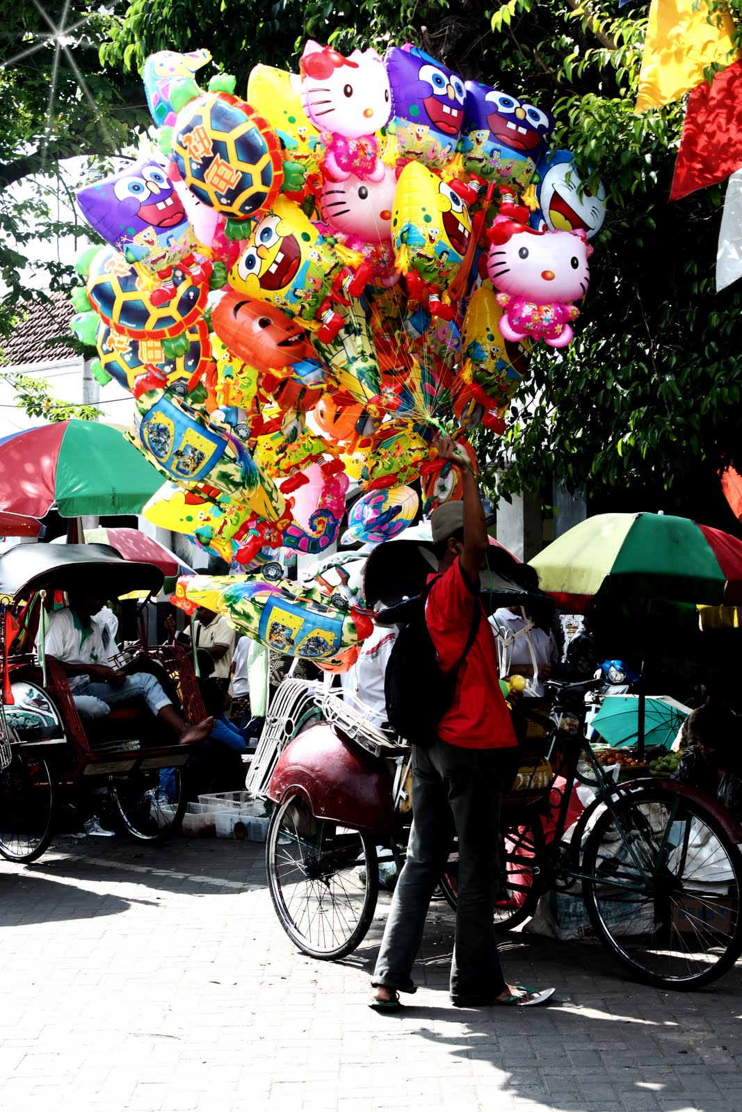 Balon - Balon Lucu | Koleksi Jepretanku