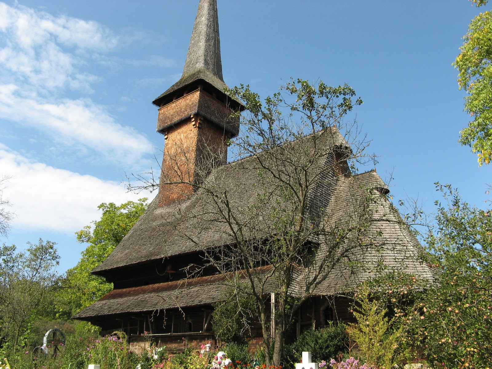 Wooden Churches and Folk Architecture of Central & Eastern Europe ...