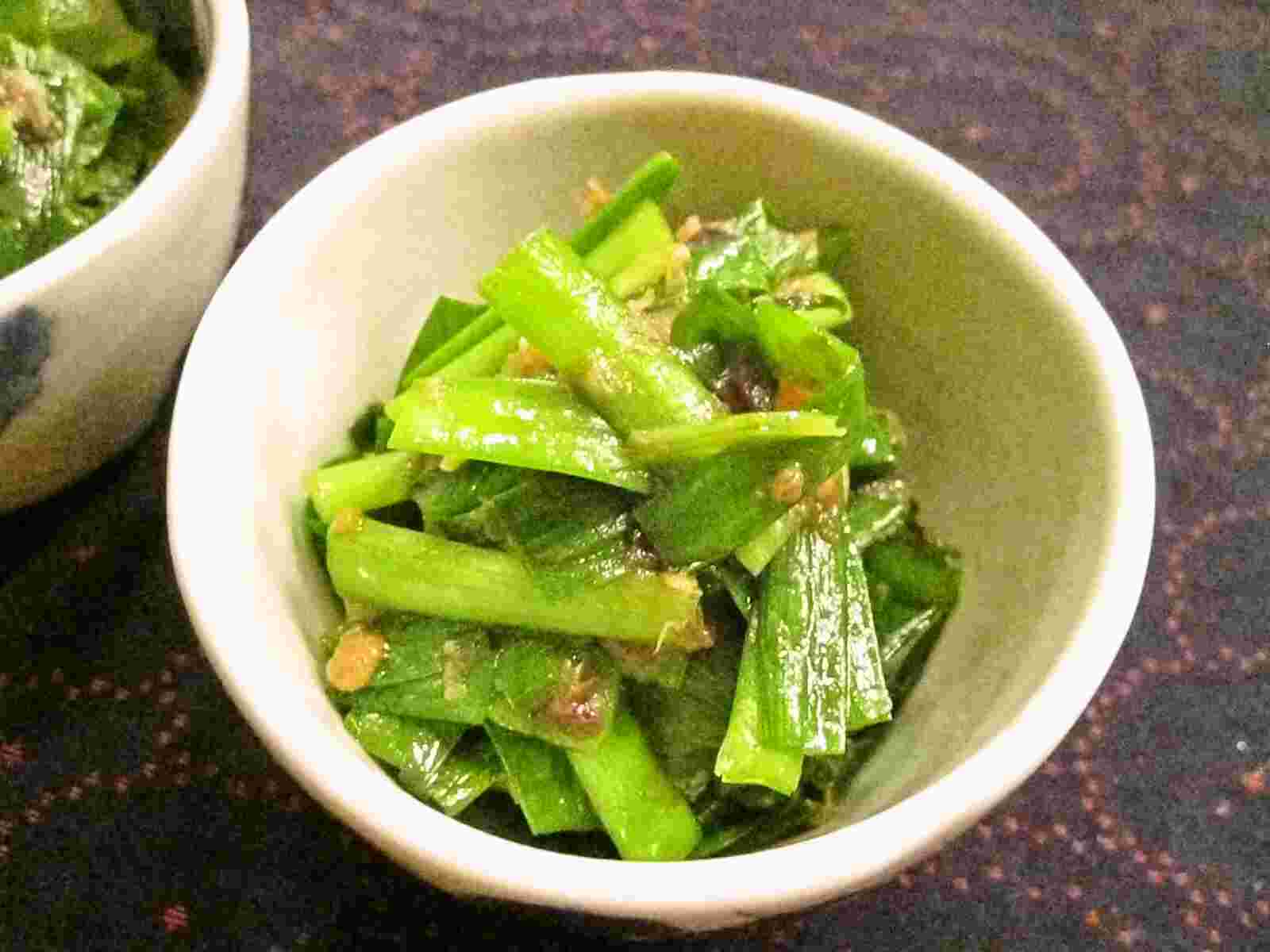 Recipes for Tom: Nira no ume okaka-ae / garlic chives with pickled plum ...