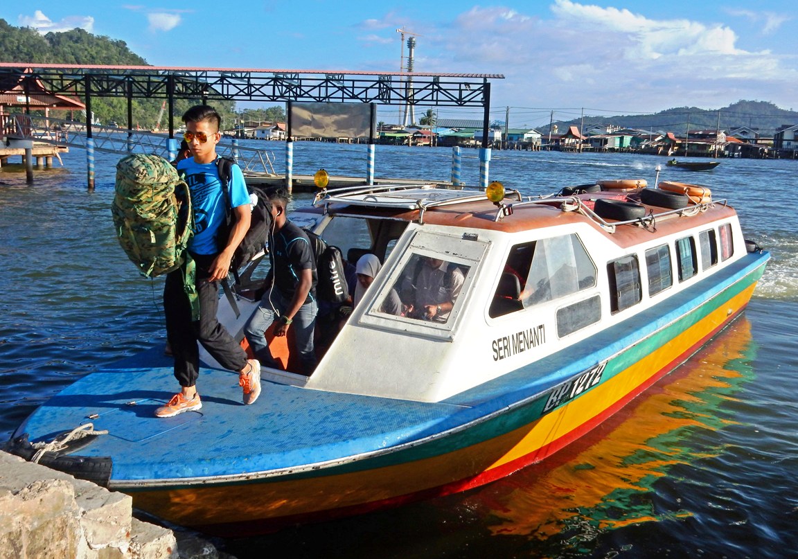 the viewing deck: Brunei River Speed Boat Cruising to Temburong