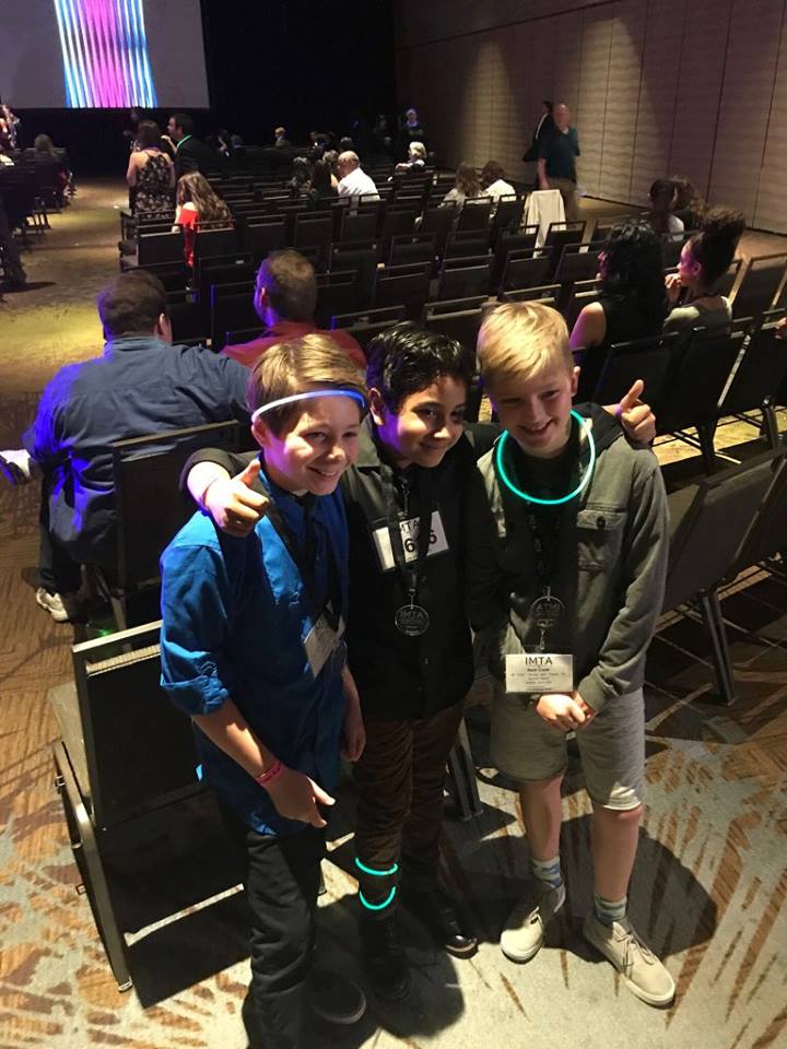 Seattle Artists Agency: Jules Florian Signs with KMR Talent Agency!