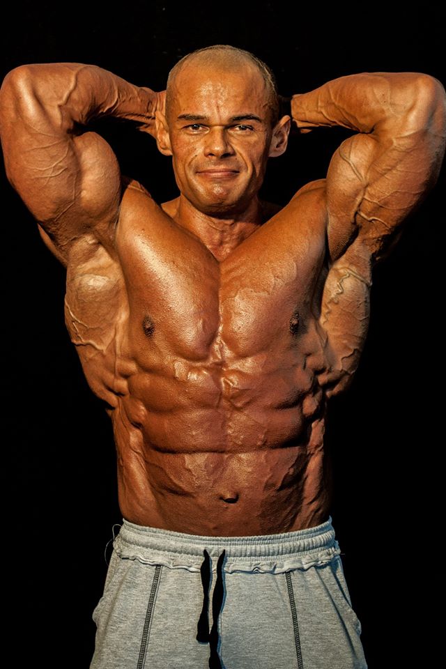 Worldwide Bodybuilders: Portuguese monster Marco Luis "Monstro"