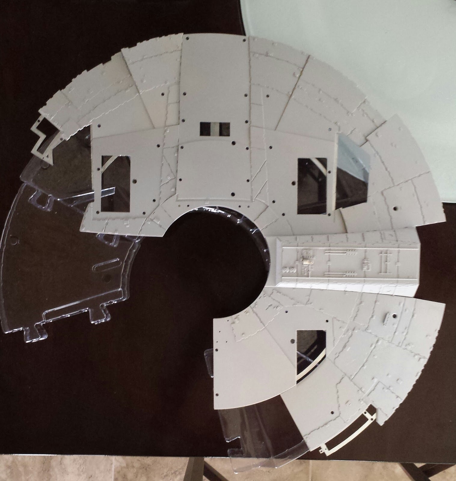 Millennium Falcon Model Build Diary: October 2015