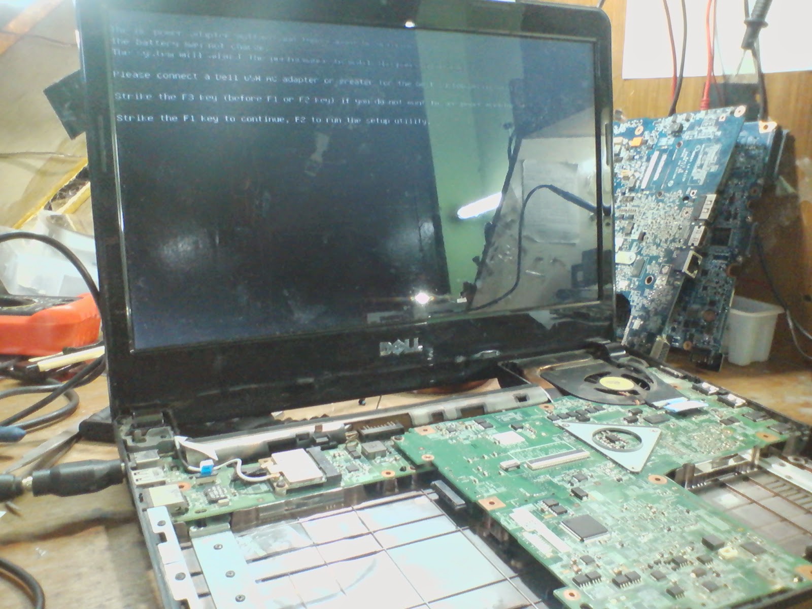 Servis Laptop service laptop terdekat Service Laptop, Service Hand Phone