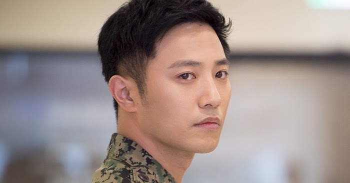 Descendants of the sun : Sergeant Major Seo Dae young