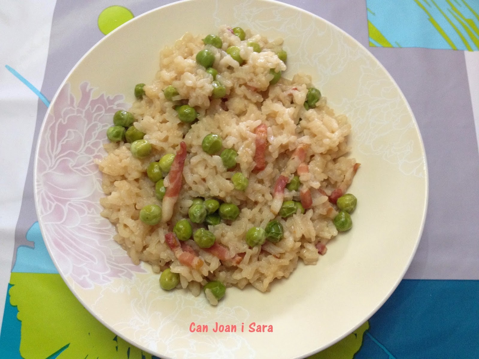 CAN JOAN I SARA: ARROZ CREMOSO CON GUISANTES Y SOJA