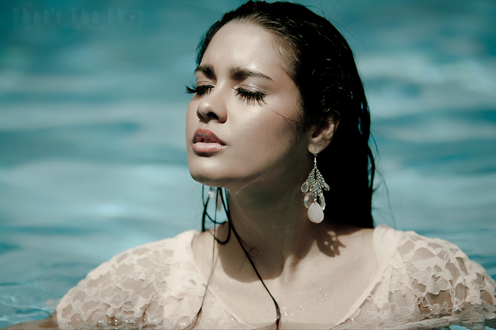 That's The Shot Photography Blog: Tahan - Swimming Pool Shoot