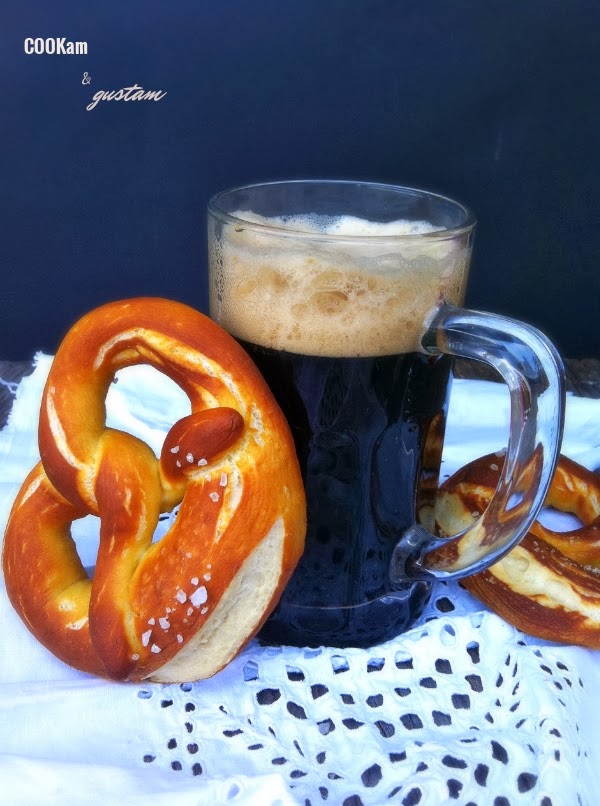 COOKam i guštam: Pereci (bavarski/pivski)