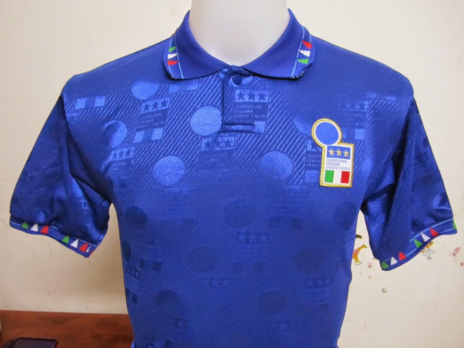BundleWalla: Vintage Italy Home Jersey 1994