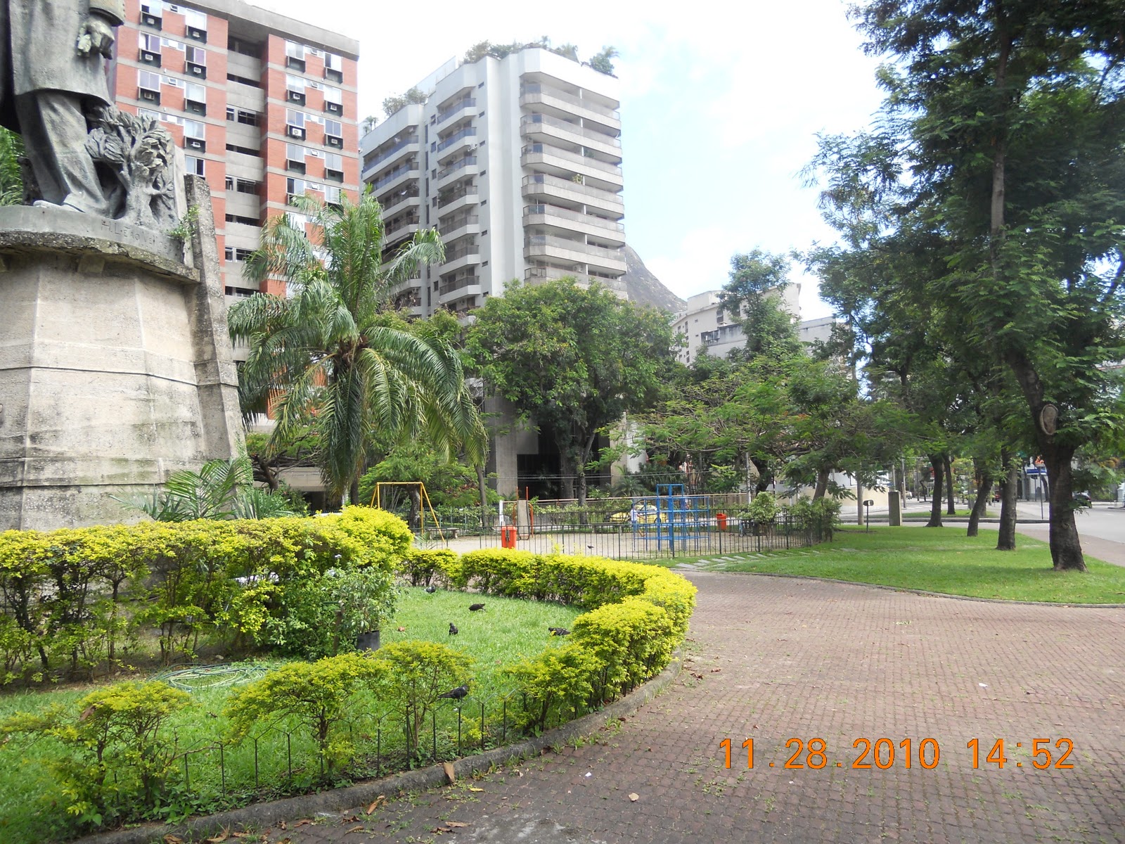 AlcBlog: Rio de Janeiro: passeio pelo bairro do Humaitá...